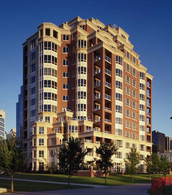 Who We Are - Learn About Us | Clark Builders